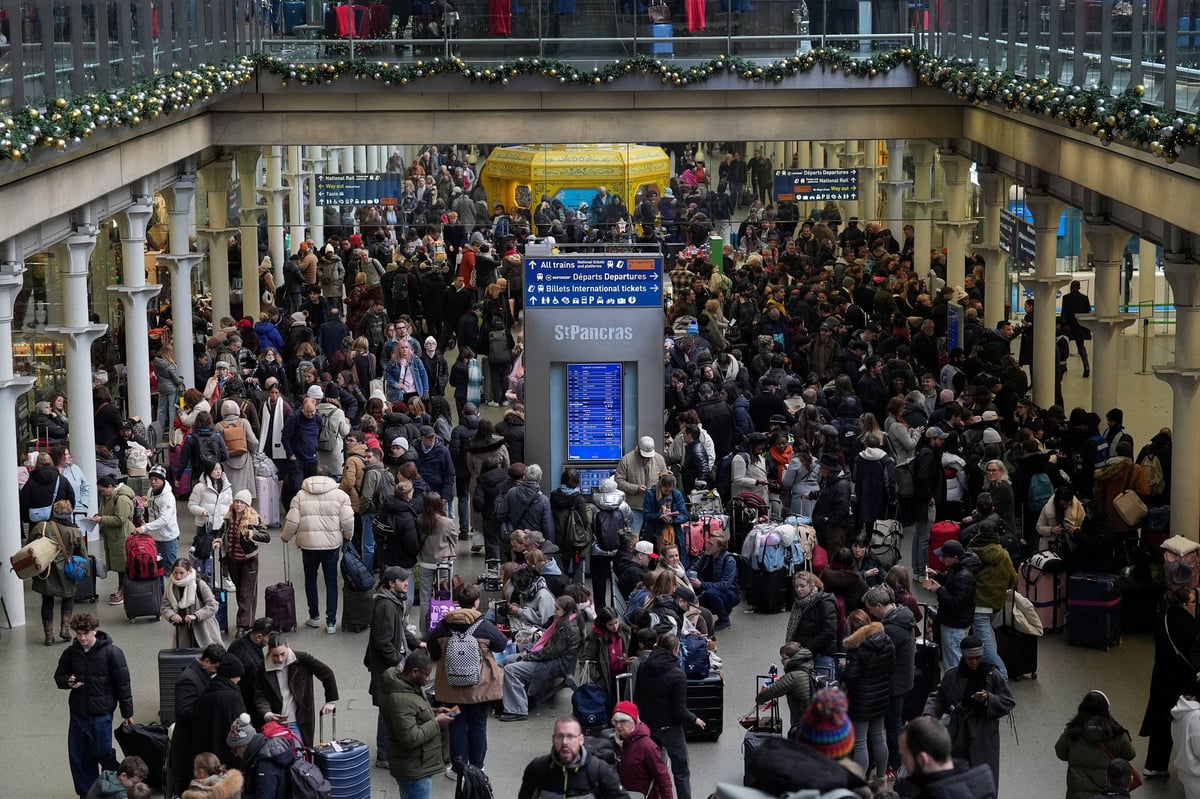Fire incident hits Euston station and Mildmay and Suffragette lines