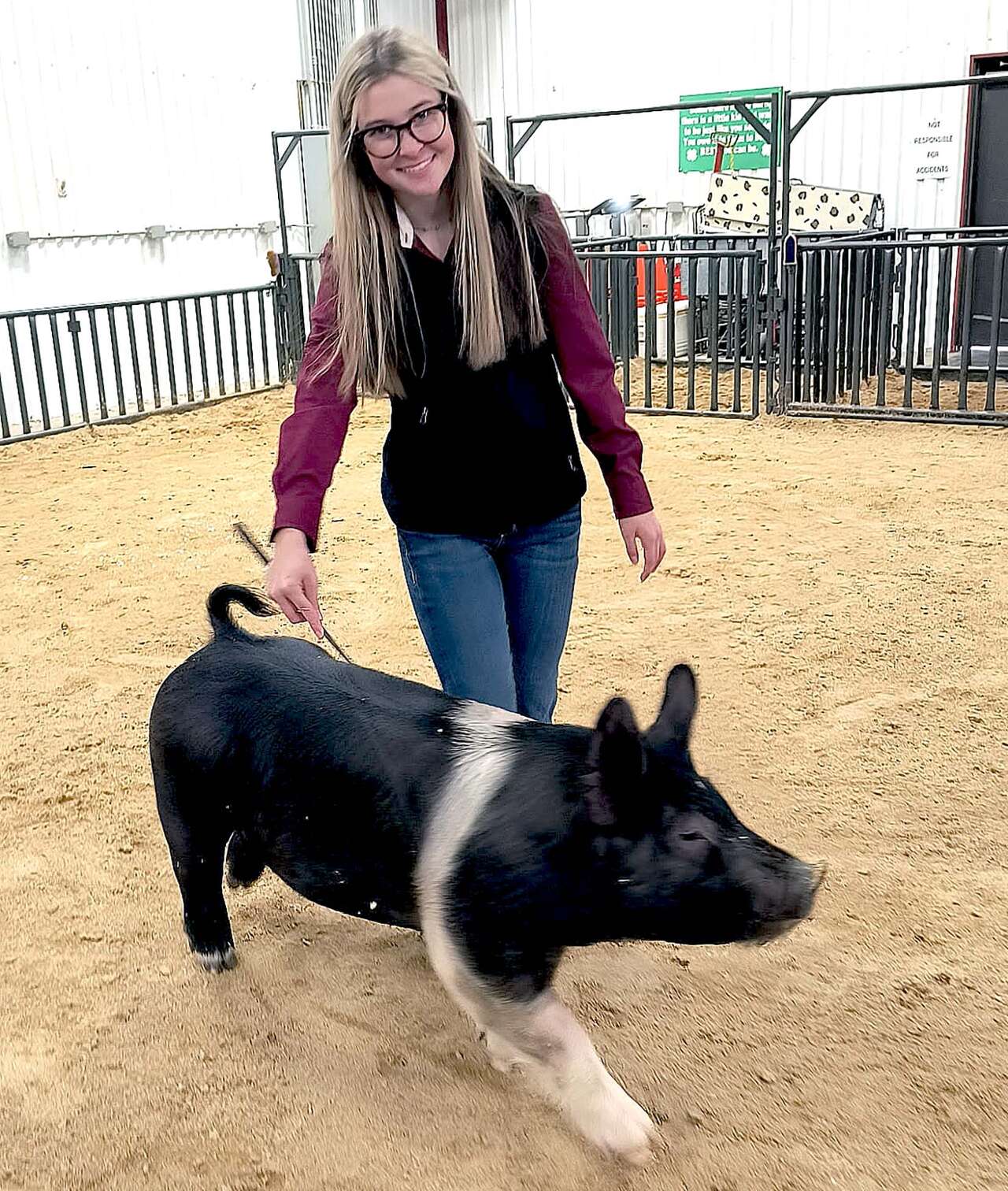 Ellison's life revolves around showing pigs and softball