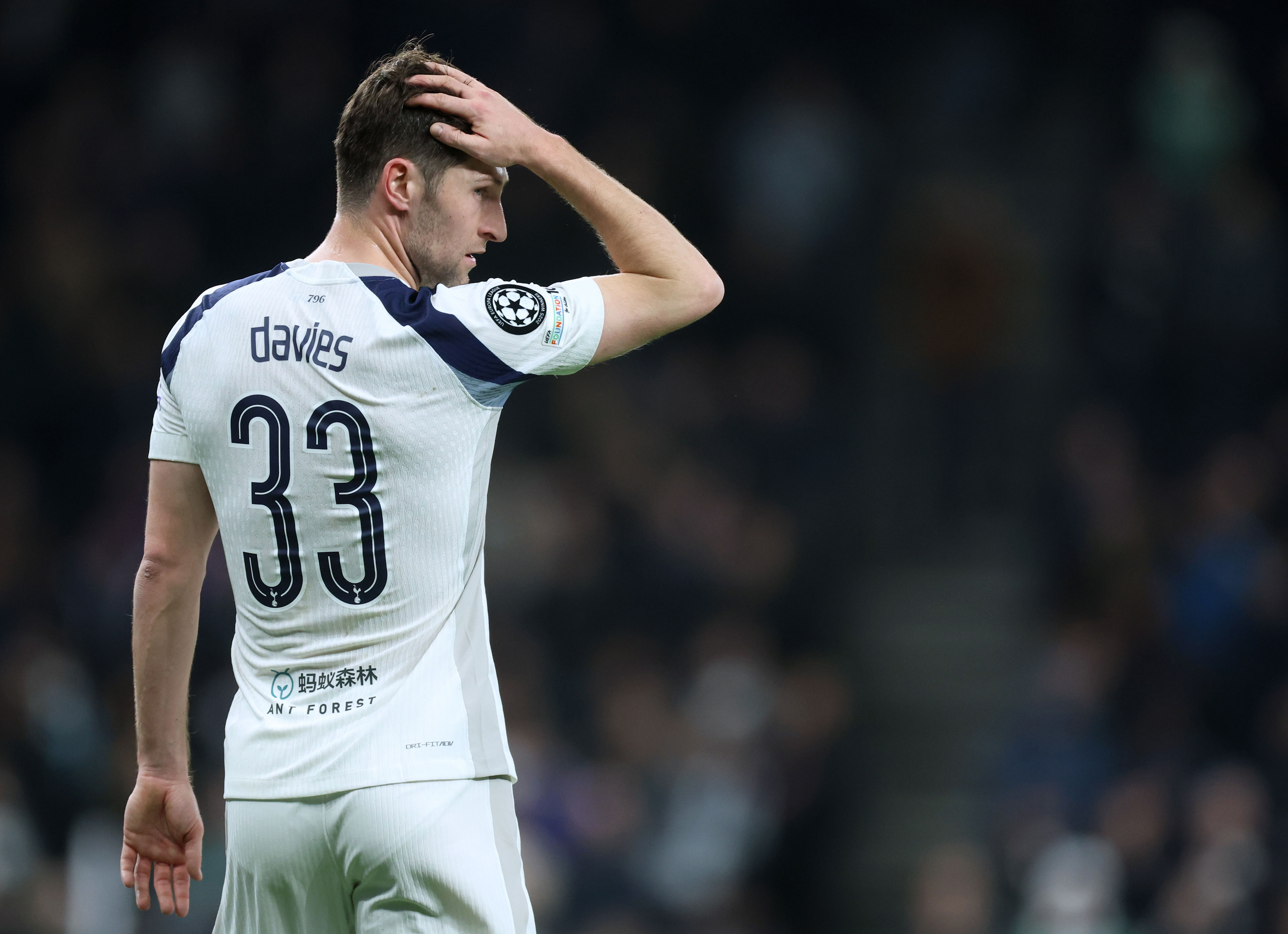 L’Equipe: Ben Davies an transfer option for Nice in January