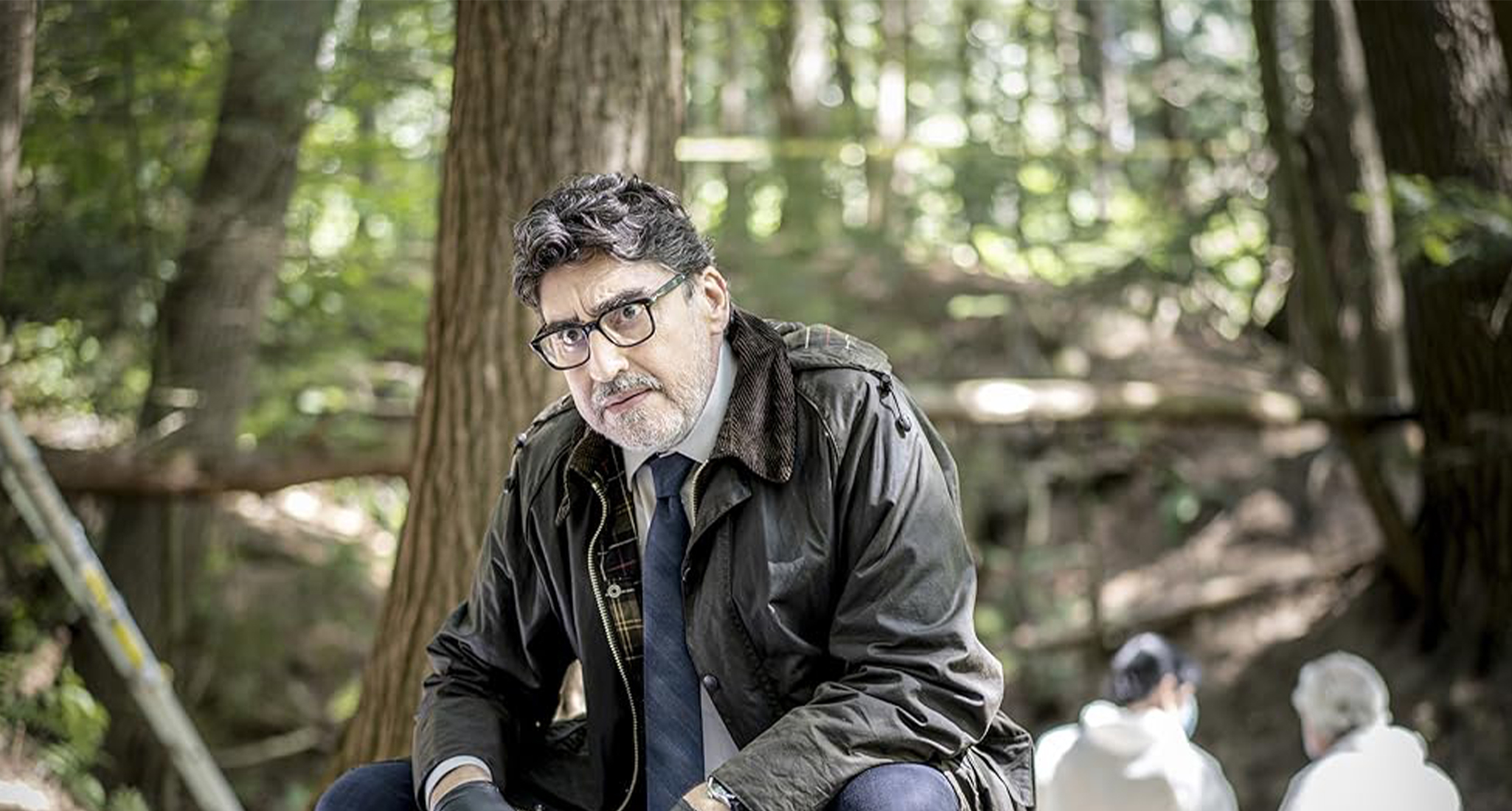 I've read 60+ books this year and this is my #1 guilty pleasure read