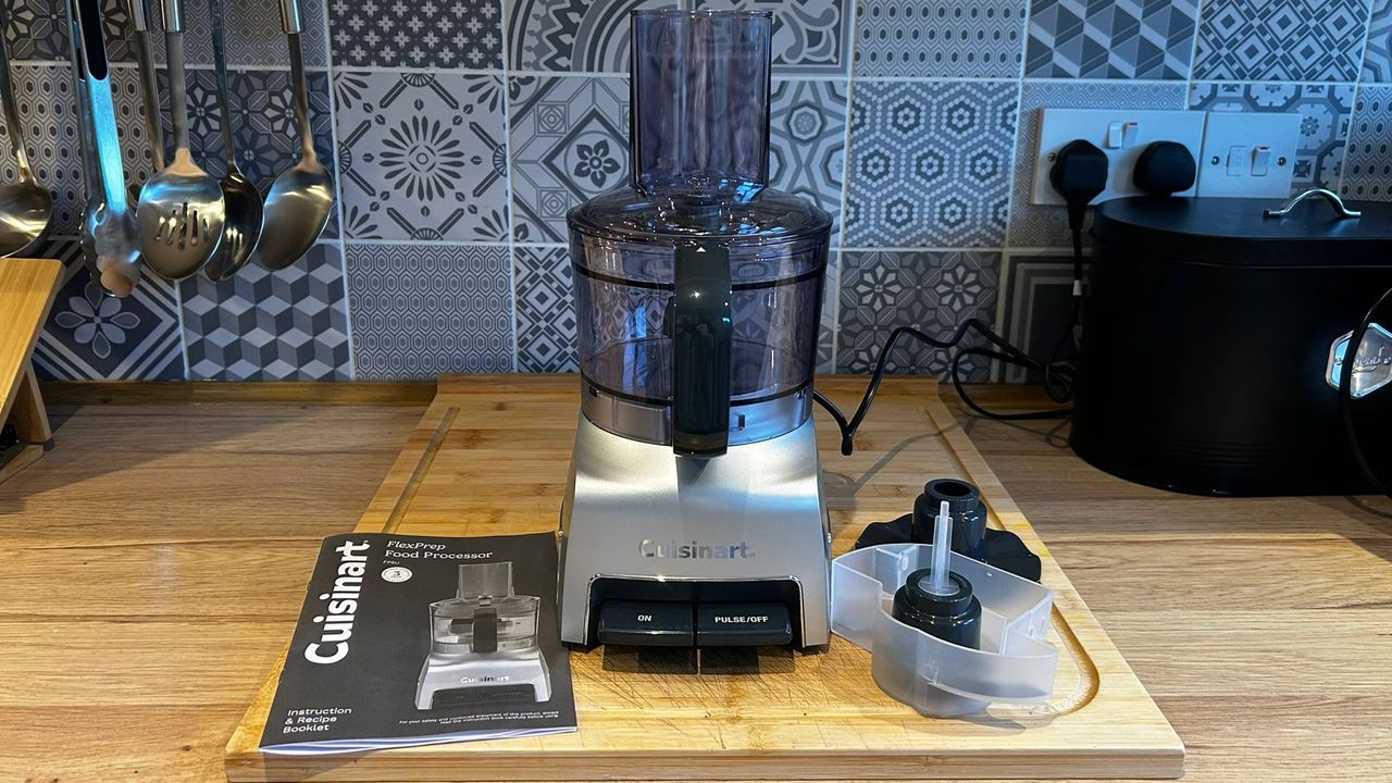 I tested the Cuisinart FlexPrep 1.1L – a great budget food processor ...