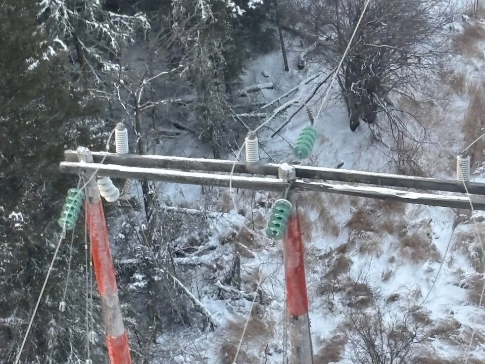 Panne à Pimicikamak : l’électricité pas de retour avant jeudi soir