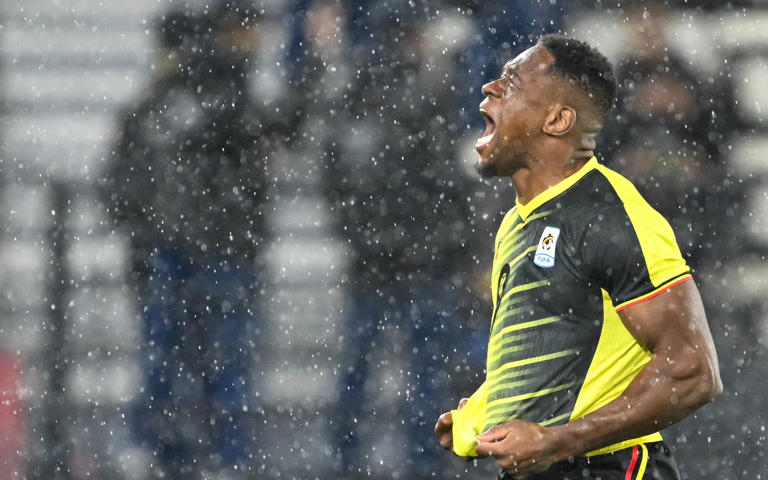 Uganda 0-3 Nigeria: Onyedika double against 10 men - Live