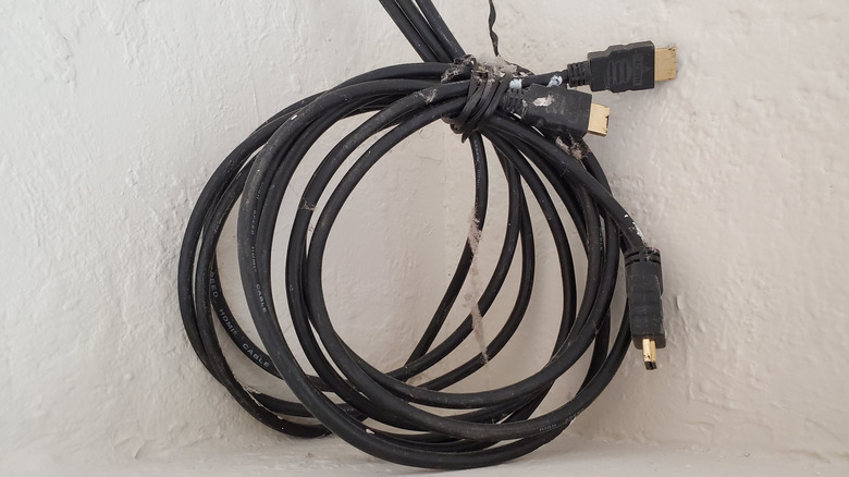 Can an HDMI cable go bad?