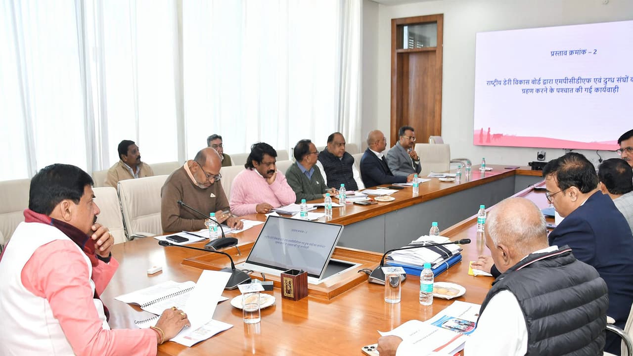 MP govt to expand dairy production under PPP model, says CM Yadav