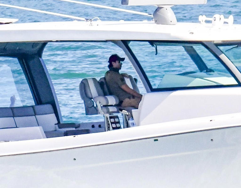 Enrique Iglesias y Anna Kournikova reaparecen tras el nacimiento de su ...