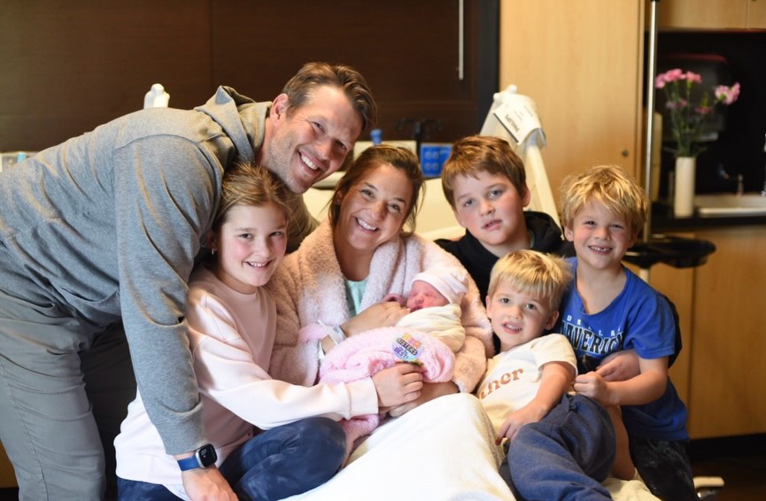 Clayton Kershaw welcomes baby No. 5 with wife Ellen one month after ...