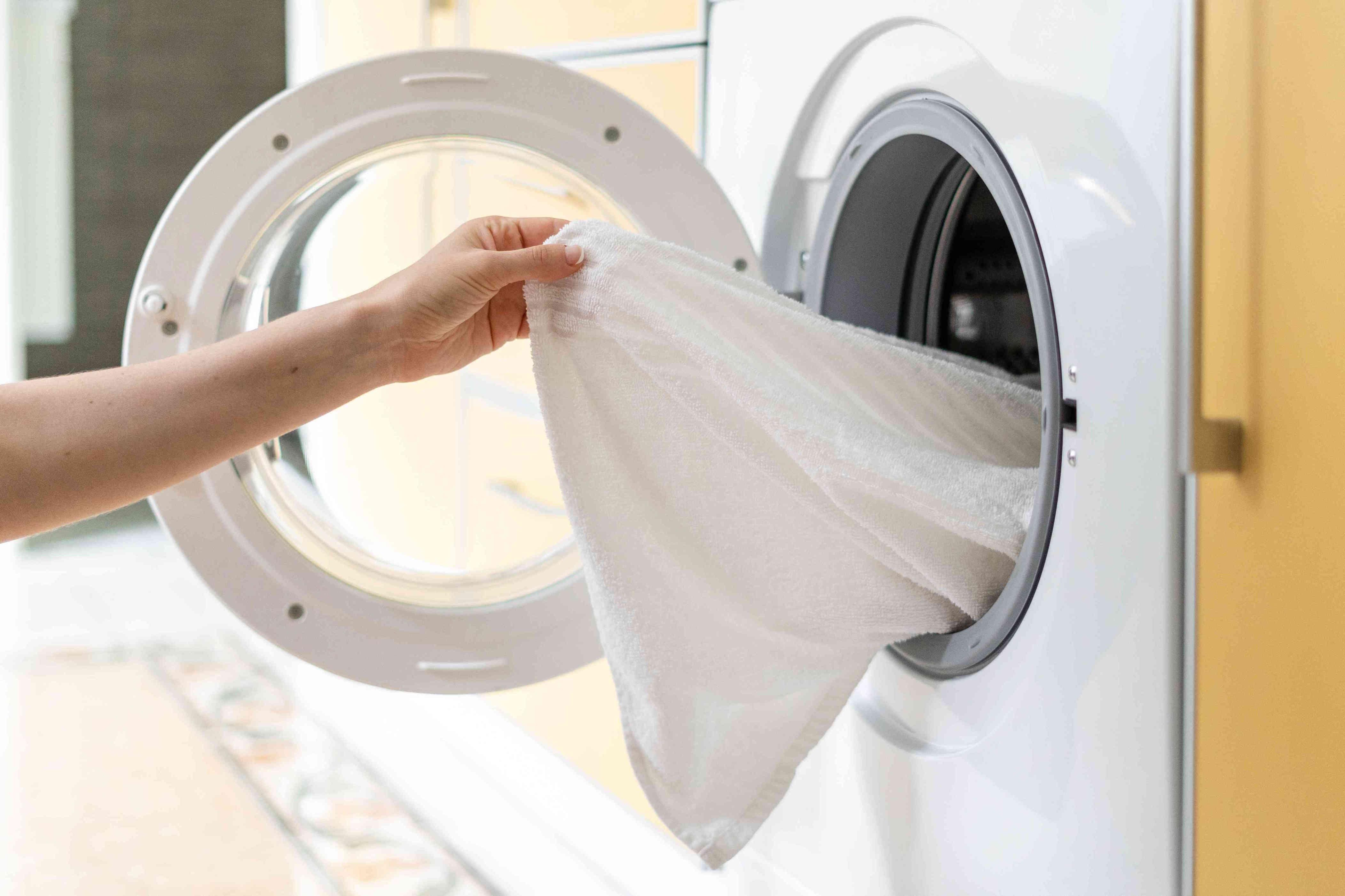 Why experts say washing towels in hot water could change your laundry ...