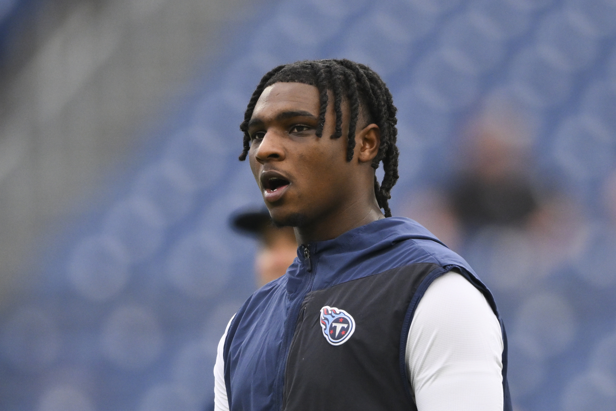 Executives share defense of, concerns about Titans' Cam Ward