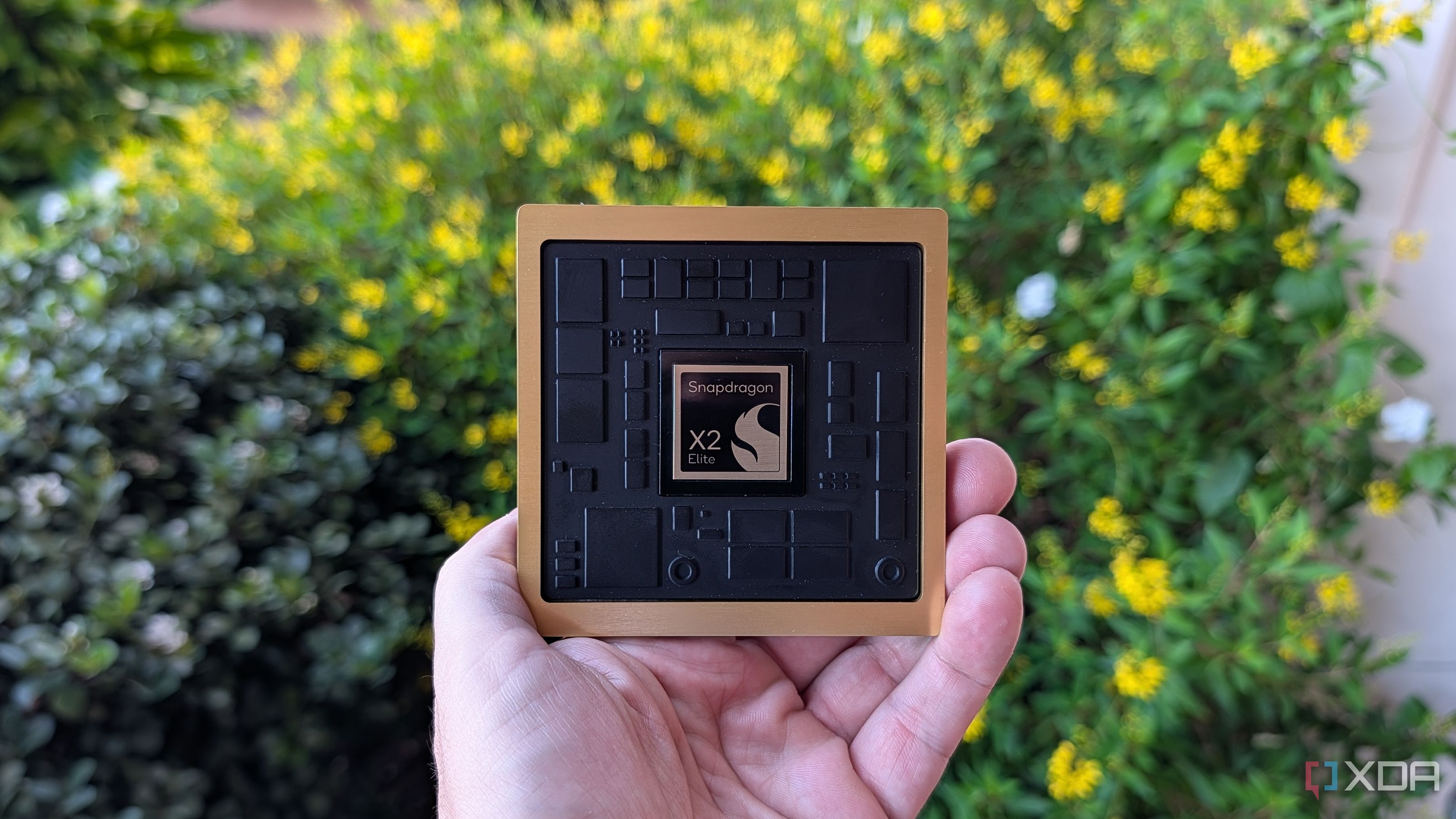 Microsoft hints at 'Project Strong Armed' to get more apps on its Arm ...