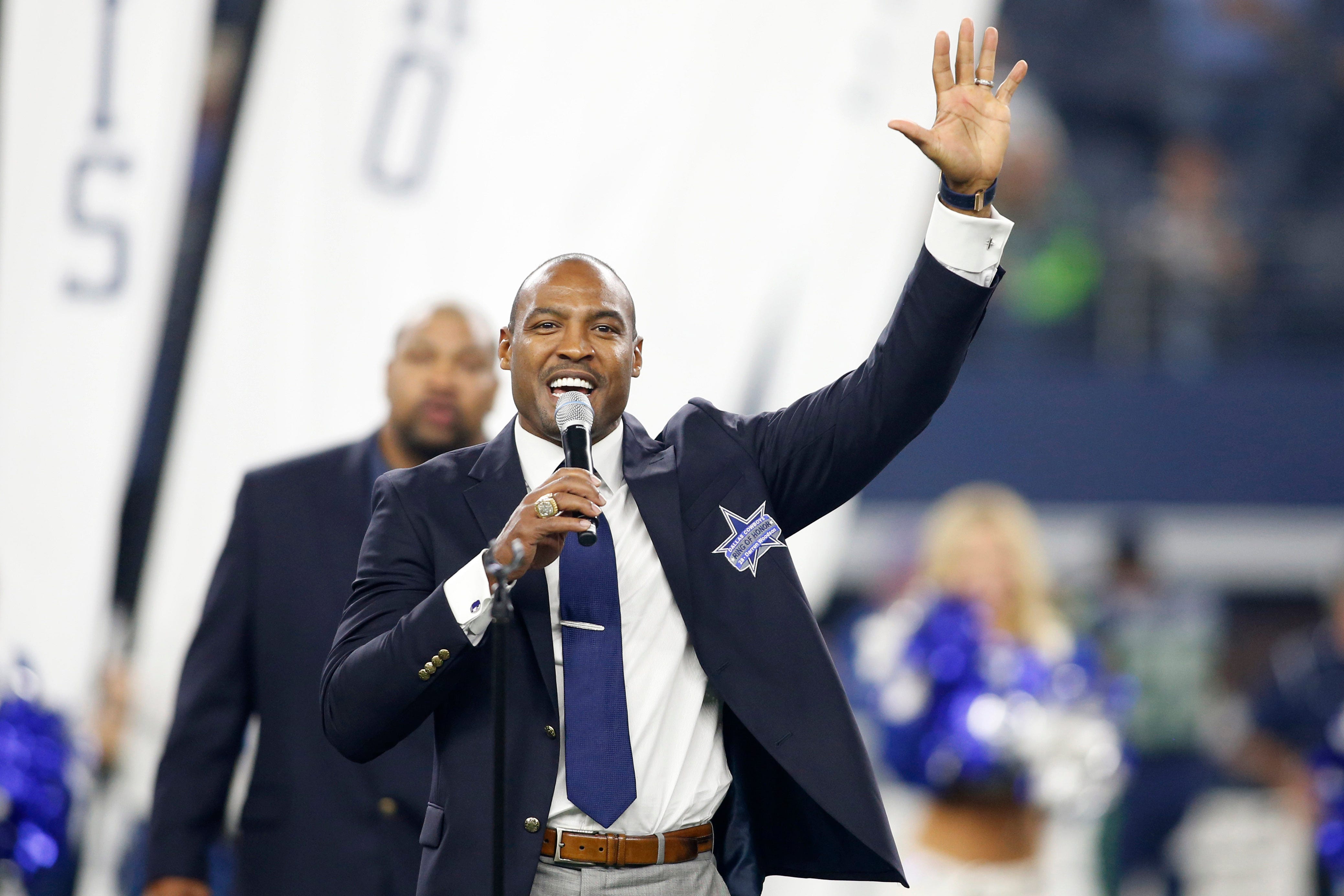 Ranking 15 HOF finalists by career AV, do Witten, Woodson have a shot?