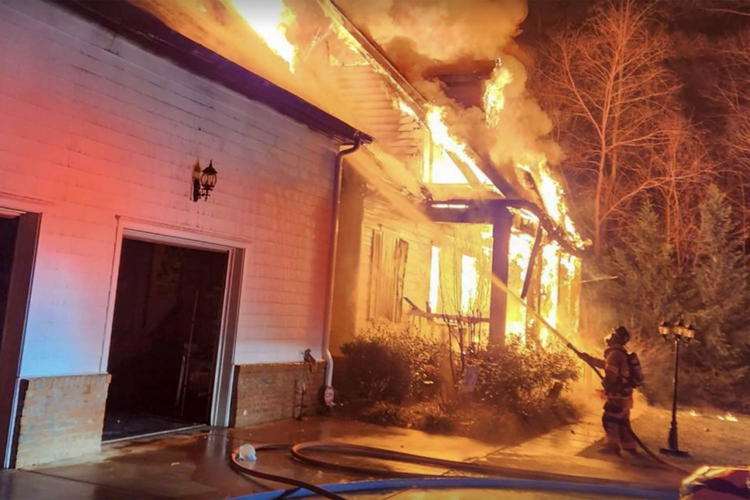 NASCAR legend Denny Hamlin's father dies in fire at North Carolina home