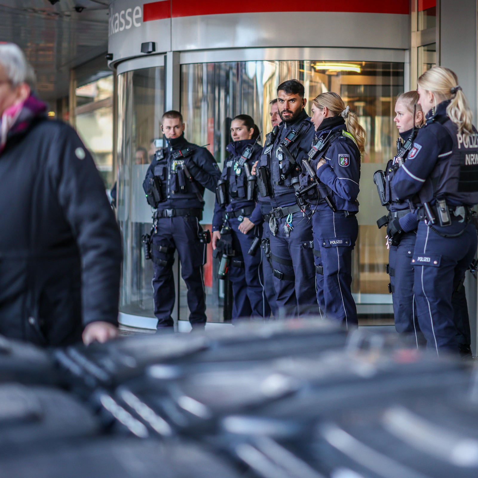 Police compare Germany bank vault robbery to an "Ocean's Eleven" heist