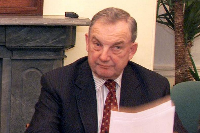 Tributes paid to former FAI president and League of Ireland chairperson ...