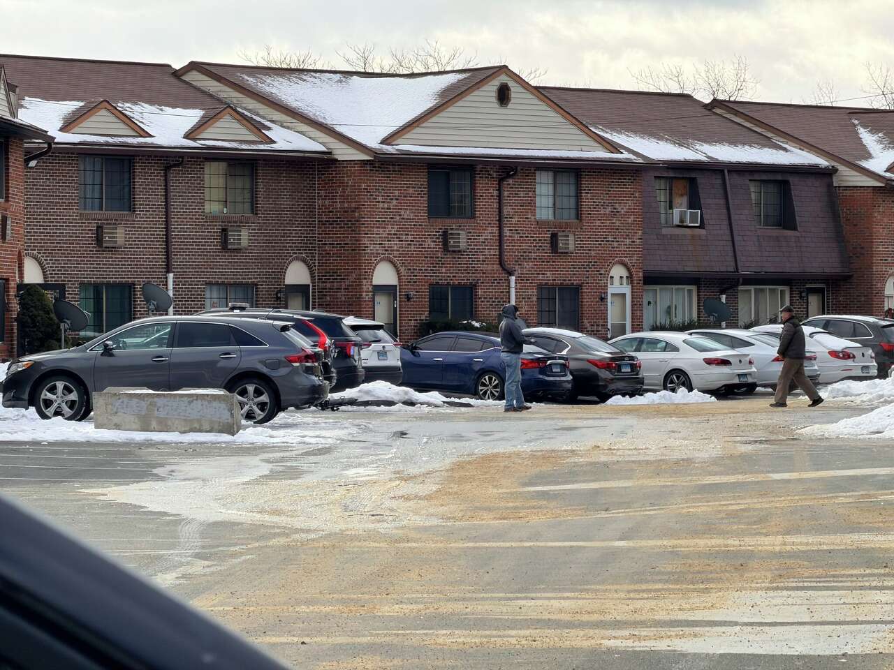 Man found dead after Waterbury fire on Mark Lane, official says