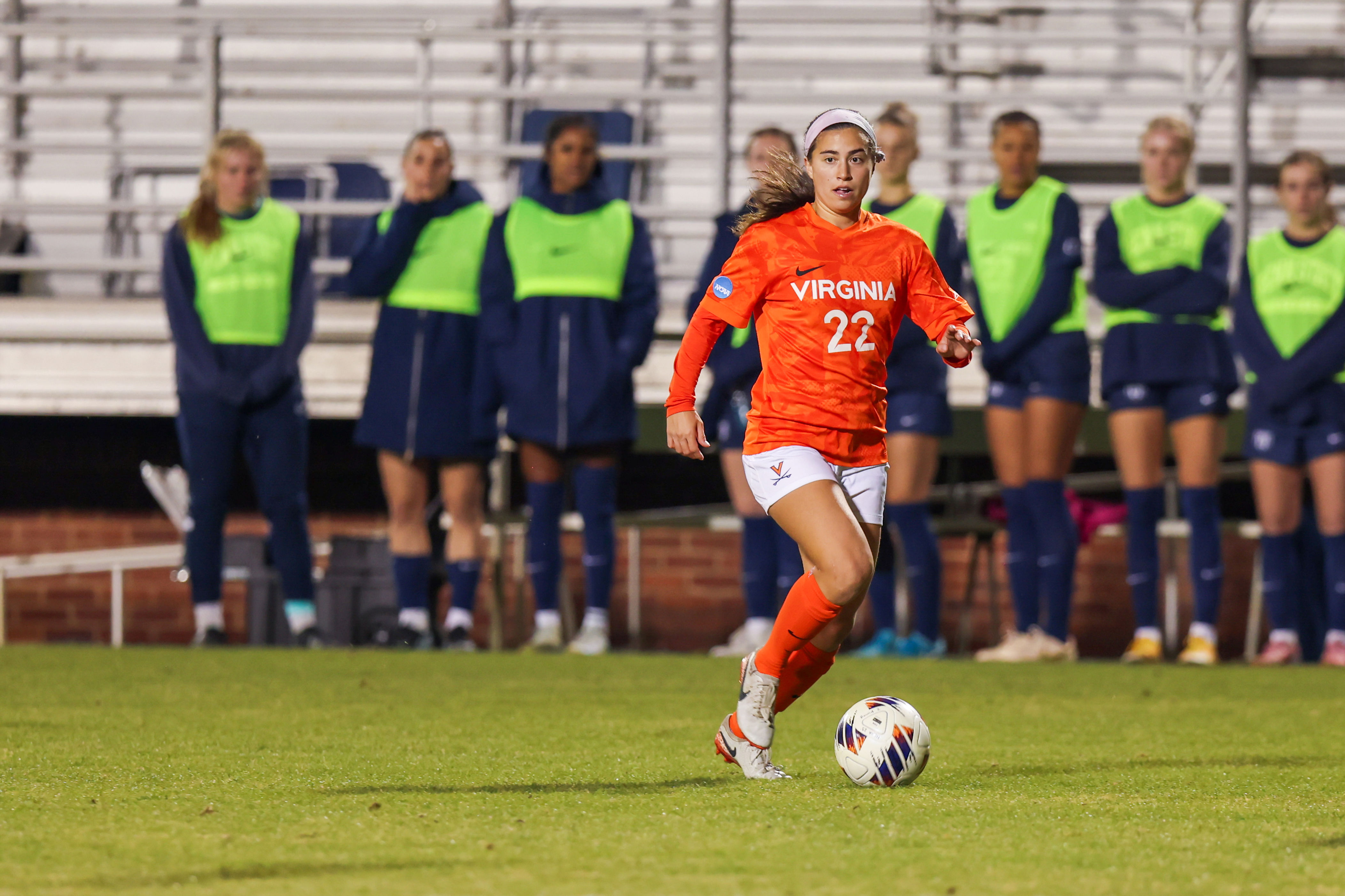 San Diego Wave sign University of Virginia midfielder Lia Godfrey