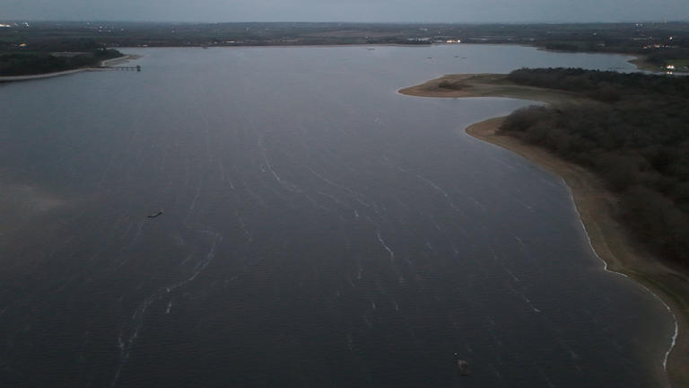 Body recovered from Essex reservoir after small aircraft crashes in water