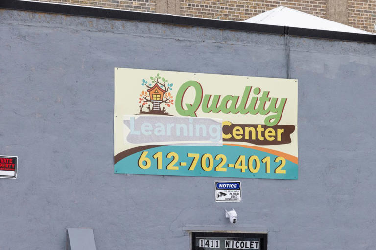 Quality ‘Learing’ Center day care finally fixes its misspelled sign ...
