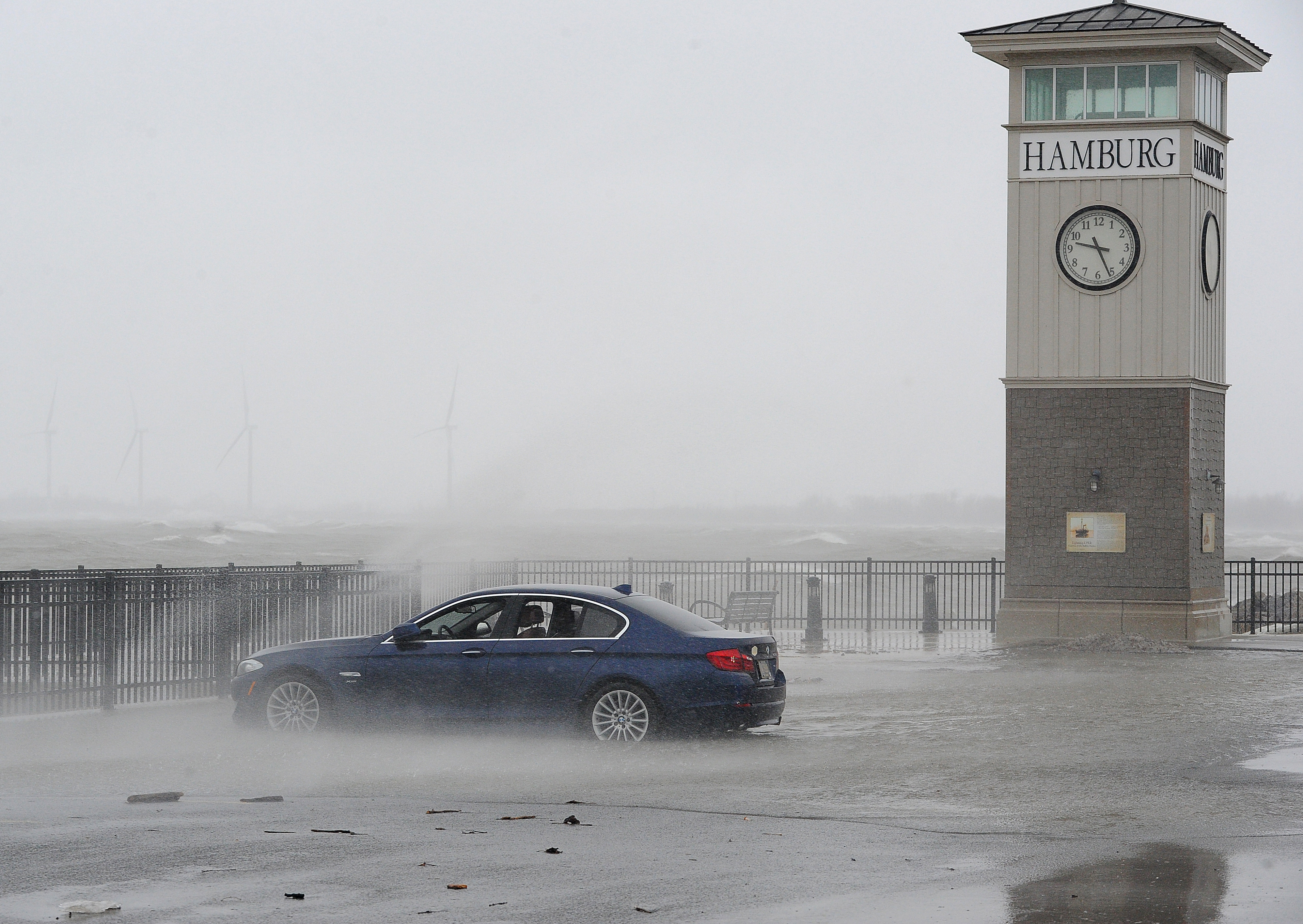 Multiple states under lake-effect snow warning following intense cyclone