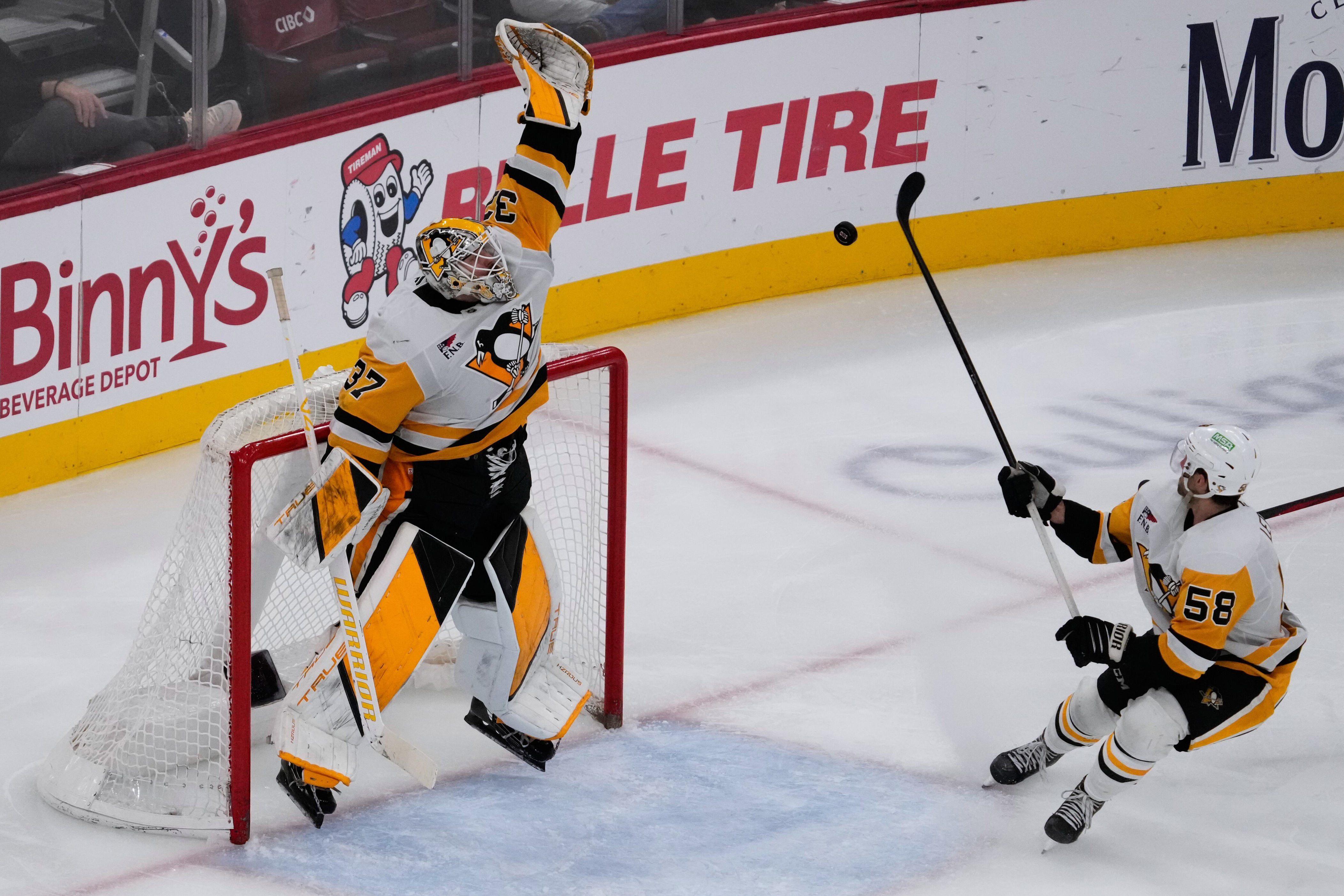 Preview: Penguins face crucial test as Hurricanes come to town