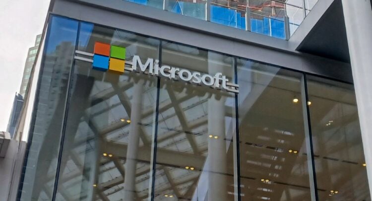 Microsoft stock forecast: Why AI keeps 30% upside on the table for MSFT ...