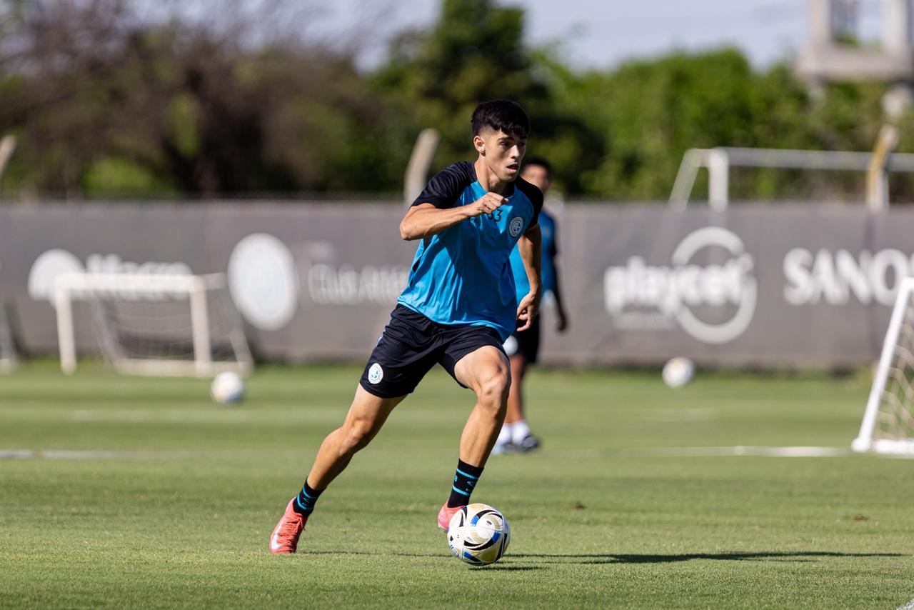 Baja para Belgrano: firmó su primer contrato y sufrió una durísima lesión