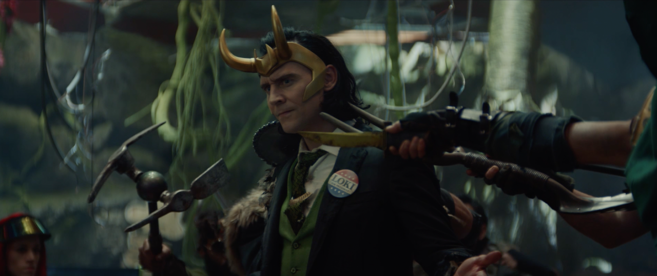 Avengers: Doomsday, Tom Hiddleston promette il ritorno di Loki: "Sarà ...