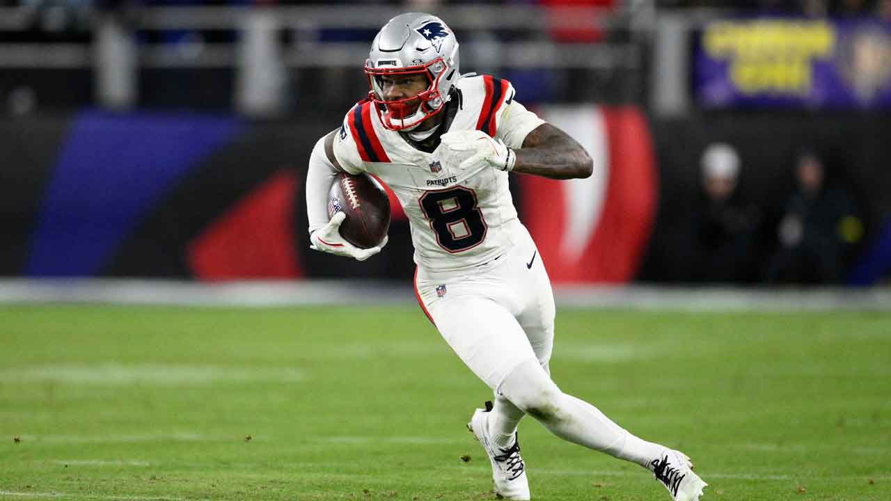 Patriots receiver Stefon Diggs faces strangulation charges, denies ...