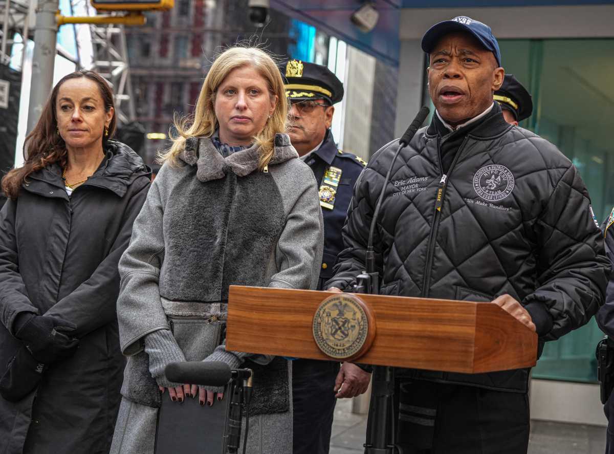 New Year’s Eve: NYPD surging cops into Times Square, will implement ...