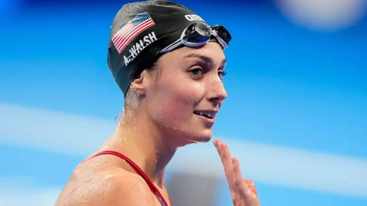 Alex Walsh's net worth in 2025: Exploring Olympian star's career ...