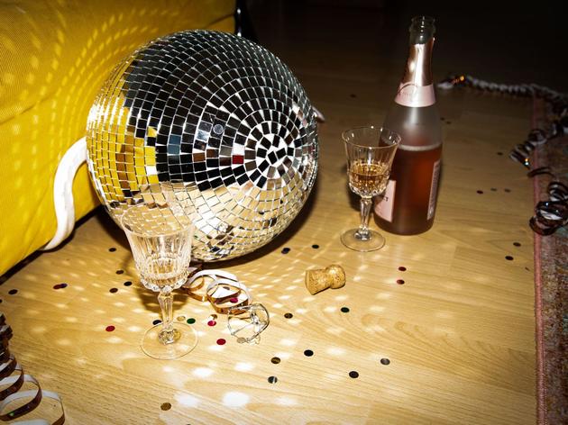 Mit Alkohol übertrieben? Was bei einem Neujahrskater hilft