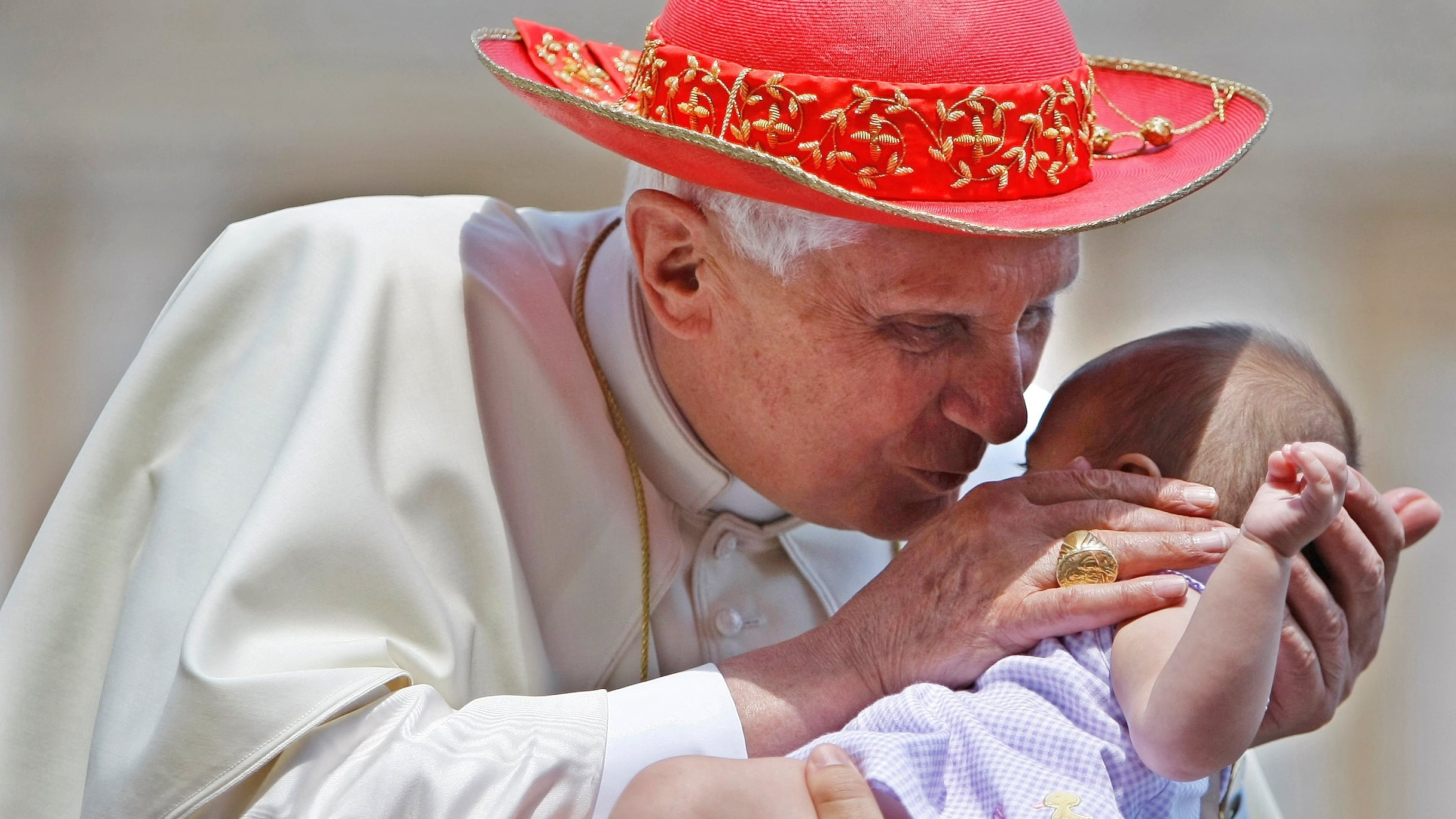 Benedict XVI: First resignation in 598 years, longer emeritus life