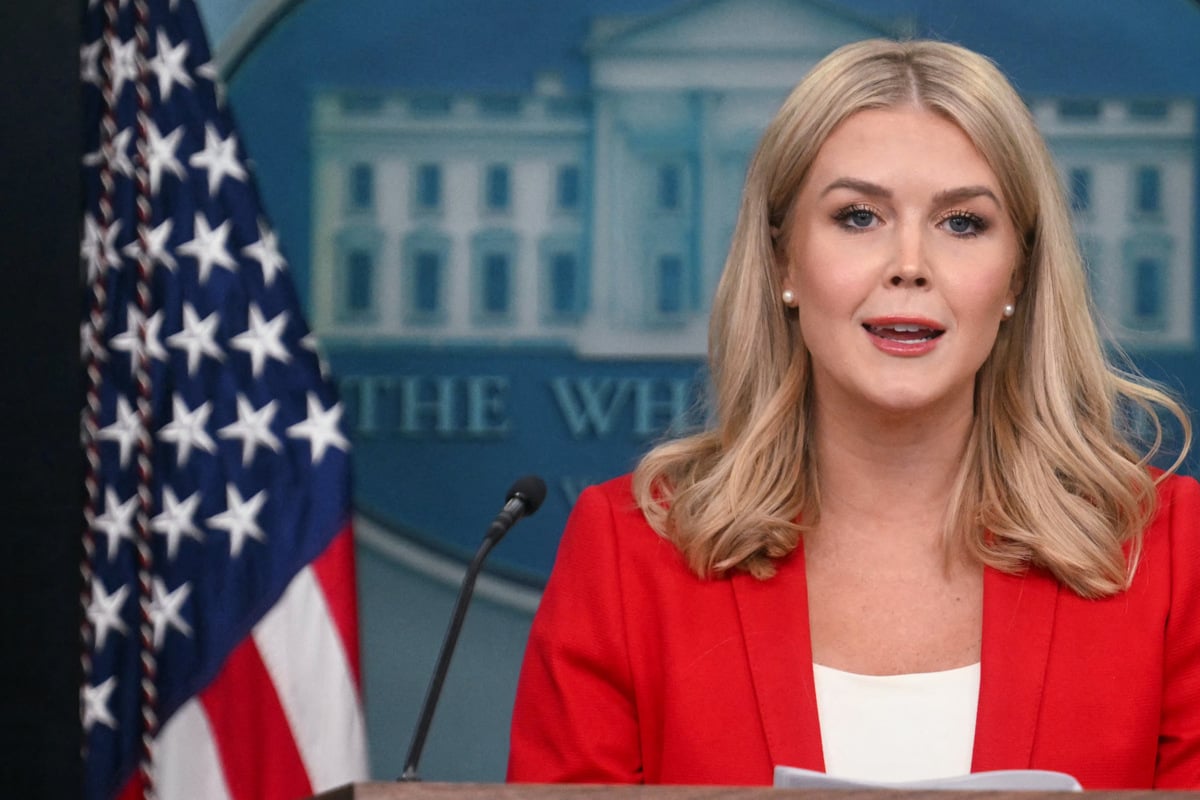 Trump team takes unprecedented control of White House journalist access