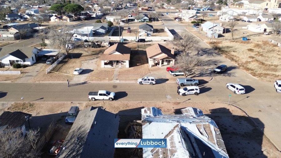 Suspect dead after officer-involved shooting in Slaton