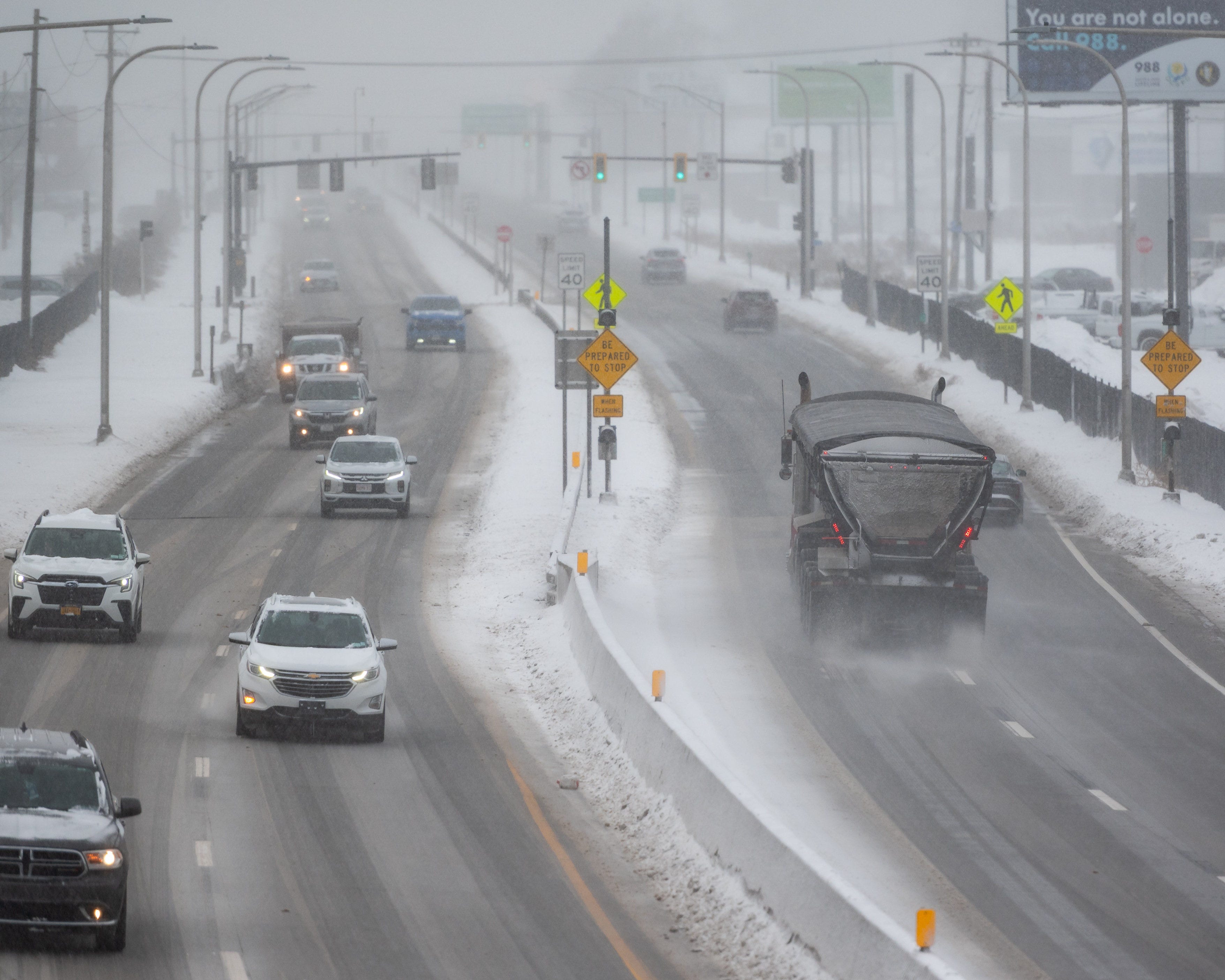 Snow continues to fall in Mohawk Valley, into the new year