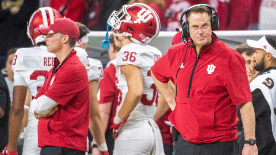 Nick Saban names College Football Playoff team that doesn't receive ...