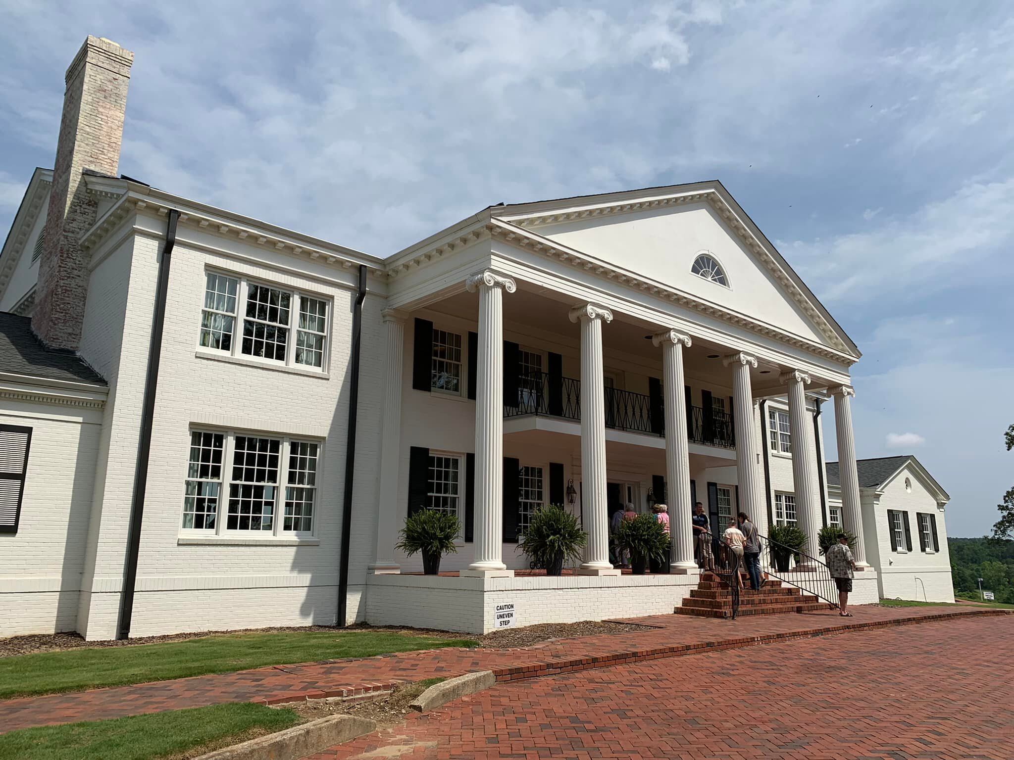 A beloved Alabama roadside landmark is getting an $11 million ...