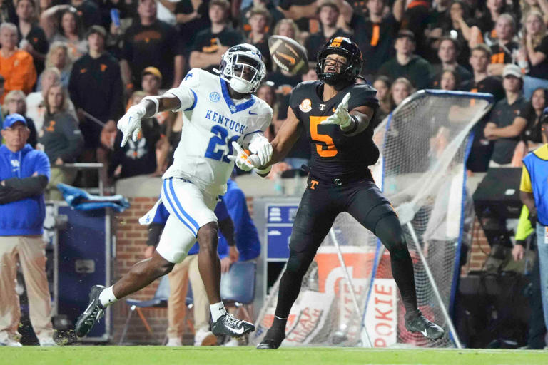 Another Kentucky football player announces entrance to transfer portal