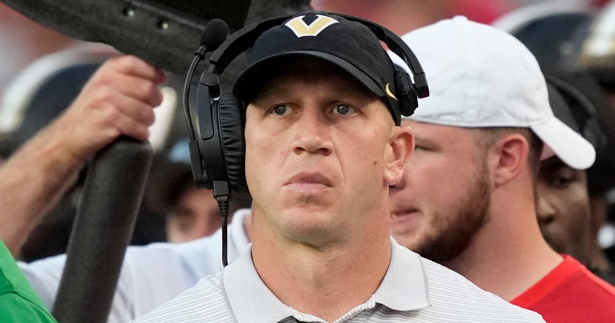Clark Lea confirms Garrett Altman is leaving Vanderbilt for Arkansas ...