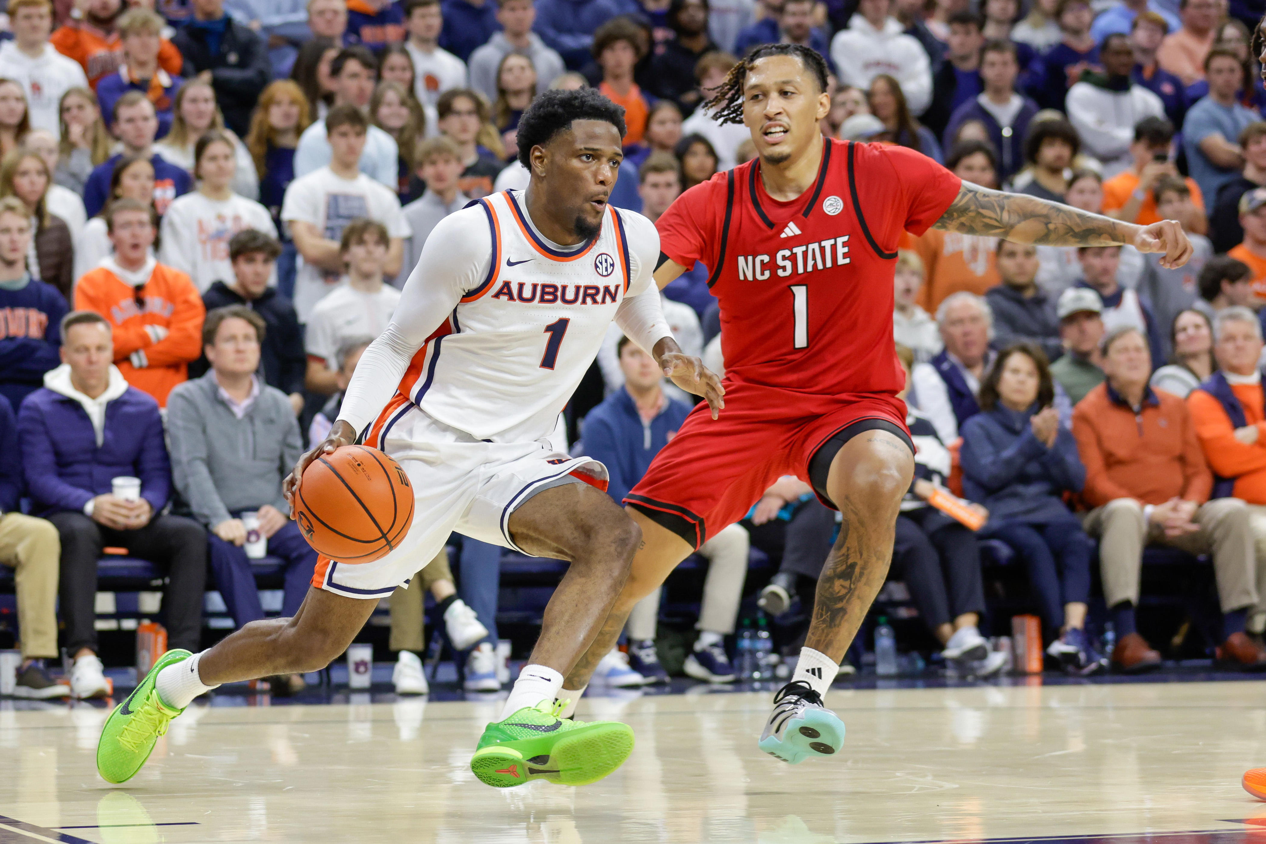 Watch Auburn basketball miracle shot to send Georgia game to OT