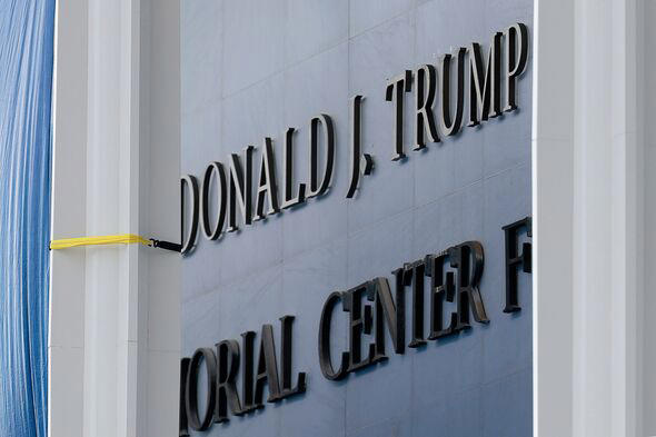 Doug Varone and Dancers 'can't go through with Trump-Kennedy Center ...