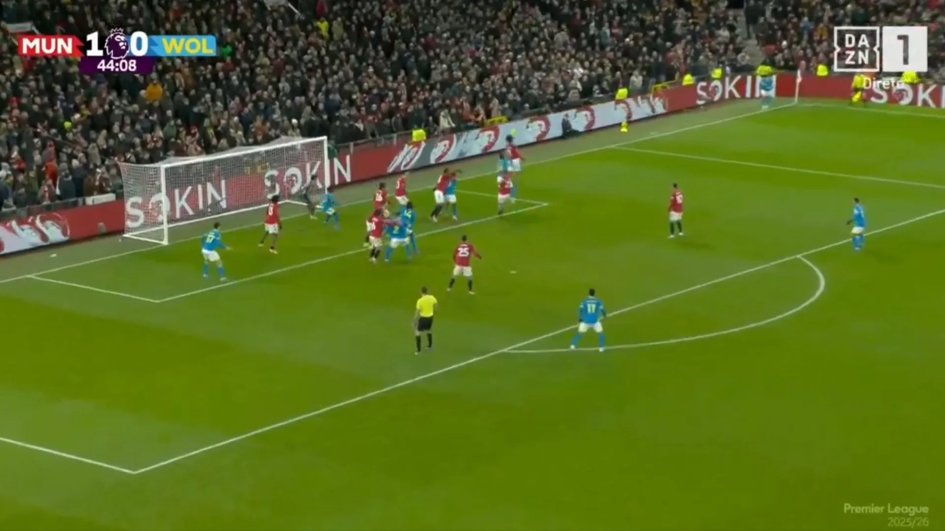 (Re)veja o golo que valeu apenas o terceiro ponto ao Wolves na Premier