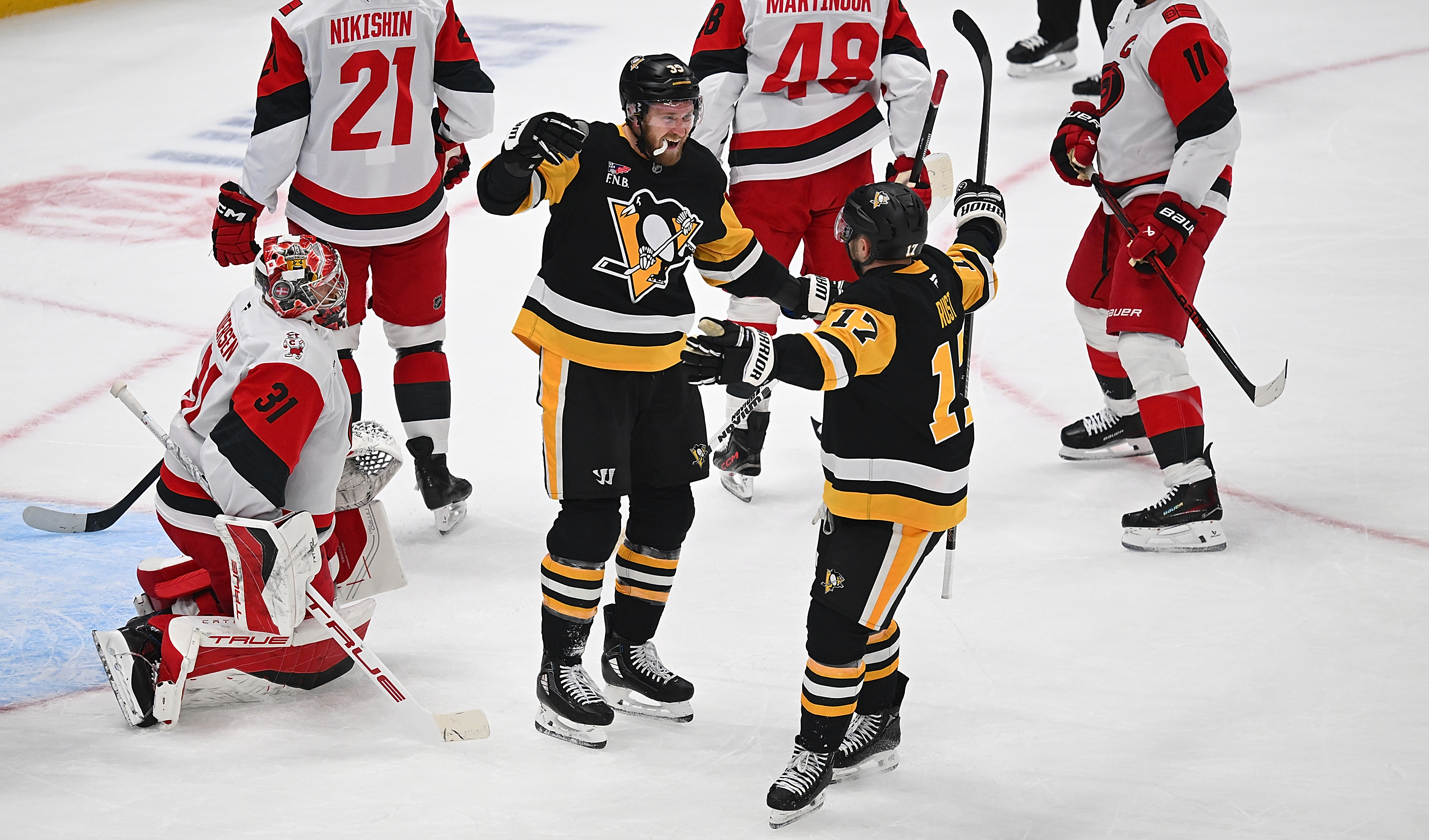 Penguins/Hurricanes recap: Pens close out 2025 with surprisingly easy ...