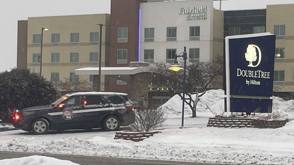 Grand Chute police responding to 'active incident' at hotel, public ...