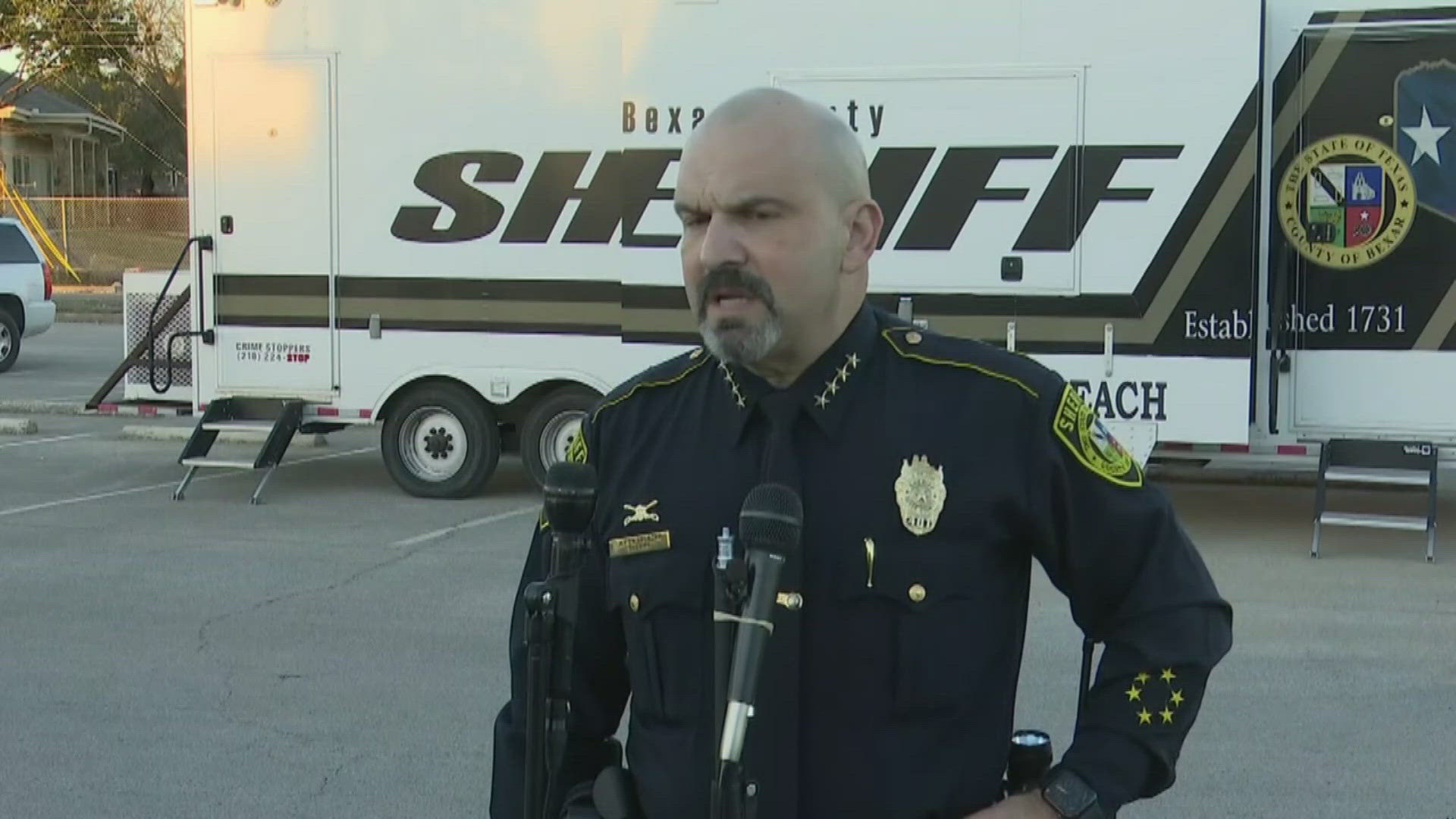 Unidentified body found during search for missing Texas woman, sheriff says