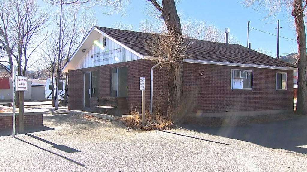 Post office in small Colorado mountain community closes, leaving ...