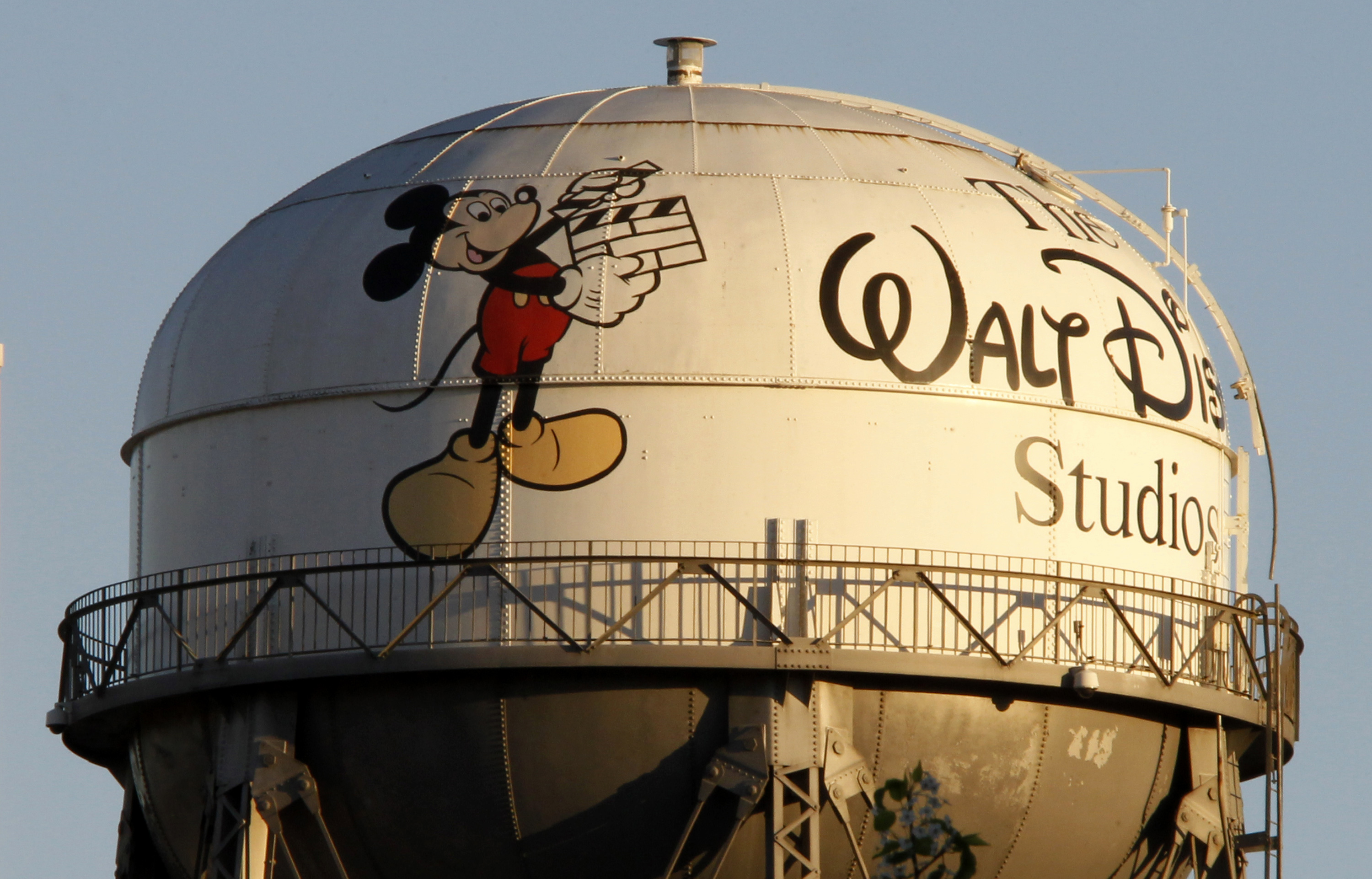 Disney to pay $10m over alleged breaches of US child privacy laws