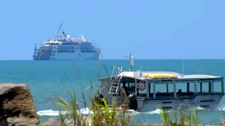 Cruise ship detained after reef drama
