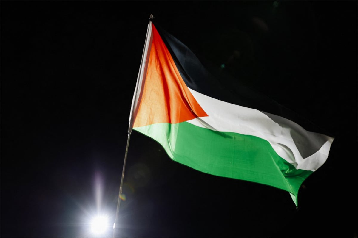 Slain Palestinian journalists honored in silent vigil outside National ...