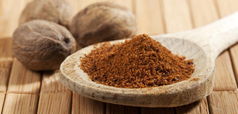 Nuez moscada: propiedades, beneficios y usos seguros para la salud